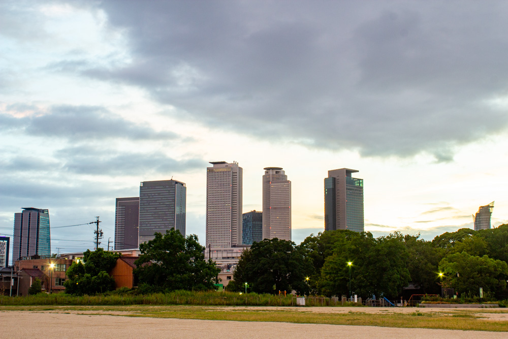 名古屋駅ビル群（0月）名古屋市中村区の観光・撮影スポットの名所 - 東海カメラマップ